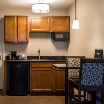 Romantic Bridal & Honeymoon Suites | Chocksett Inn