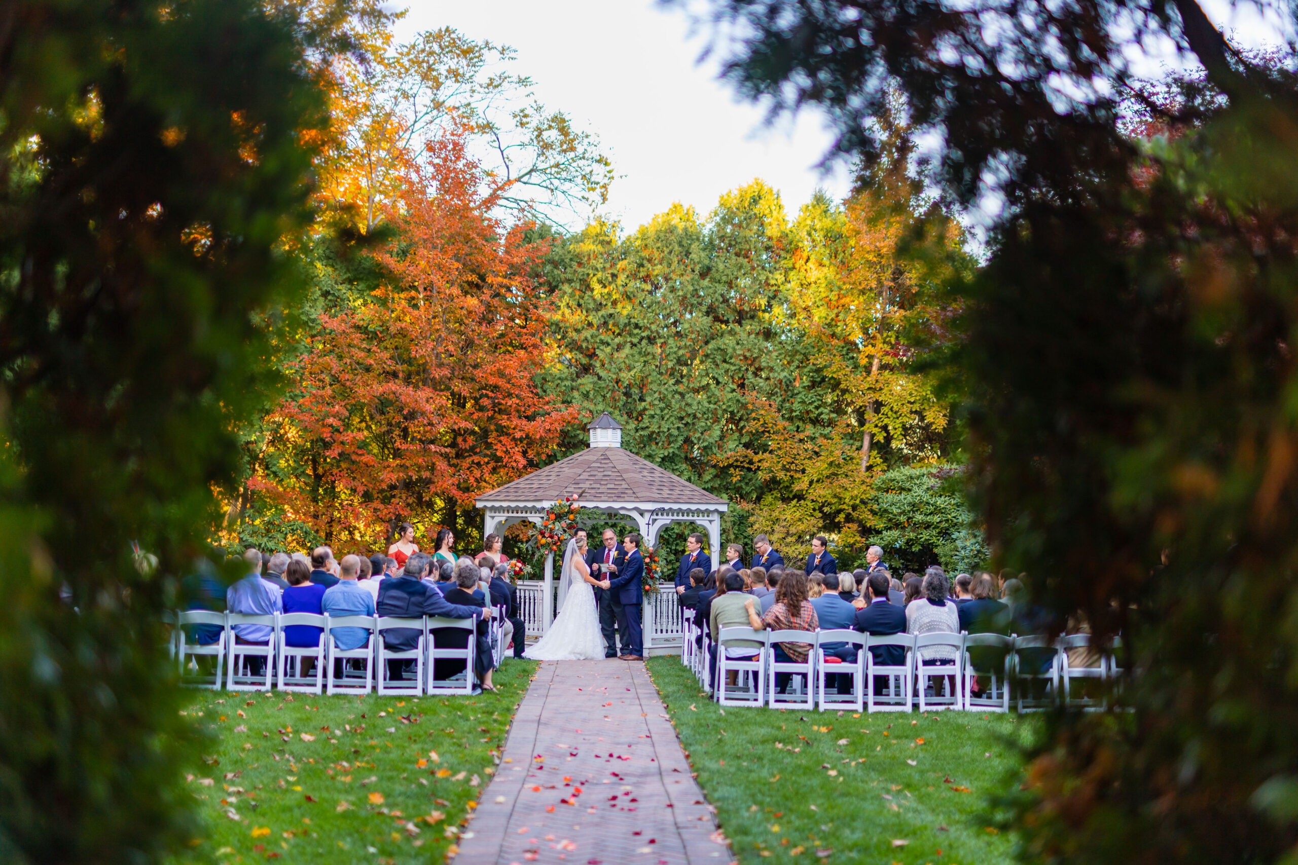 Luxury Wedding Space & Venue - Sterling, MA | Chocksett Inn